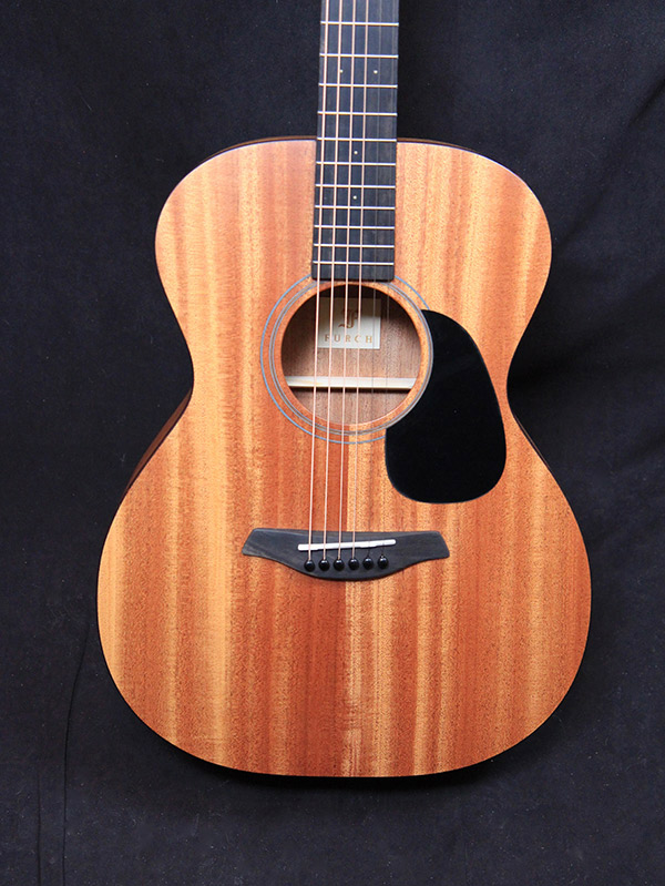 Paramount Guitars - Unique Handmade Guitars | Furch OM-MM