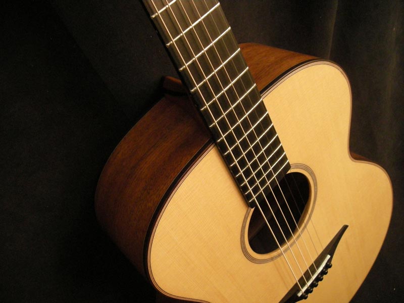 Paramount Guitars Instrument Detail McNally J paramount-guitars-instrument-detail-mcnally-j