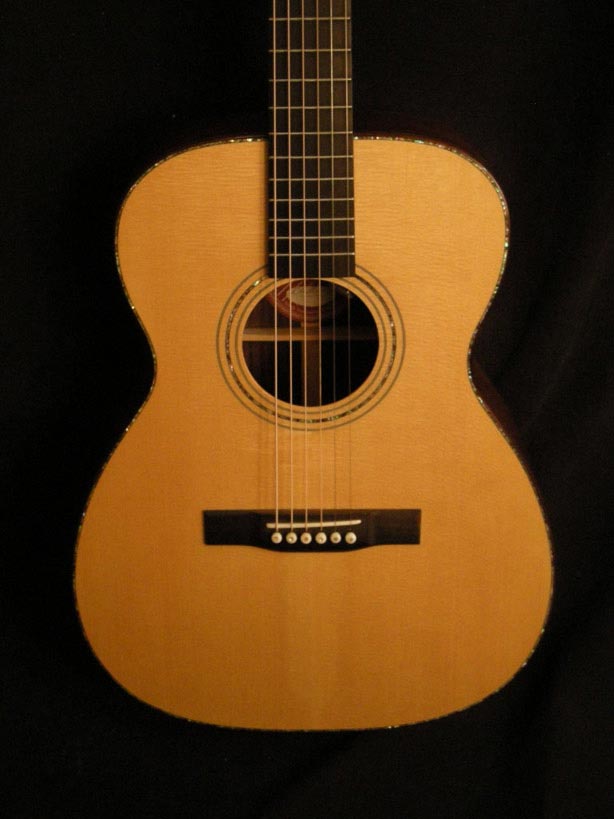 Paramount Guitars: Instrument detail - Webber 00